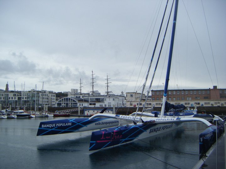 Exkluzív: Banque Populaire V - Porthole